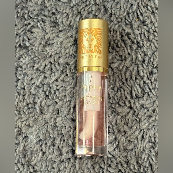 Anne Klein | Makeup | Nwt Anne Klein Softening Lip Oil Scent Peony ...